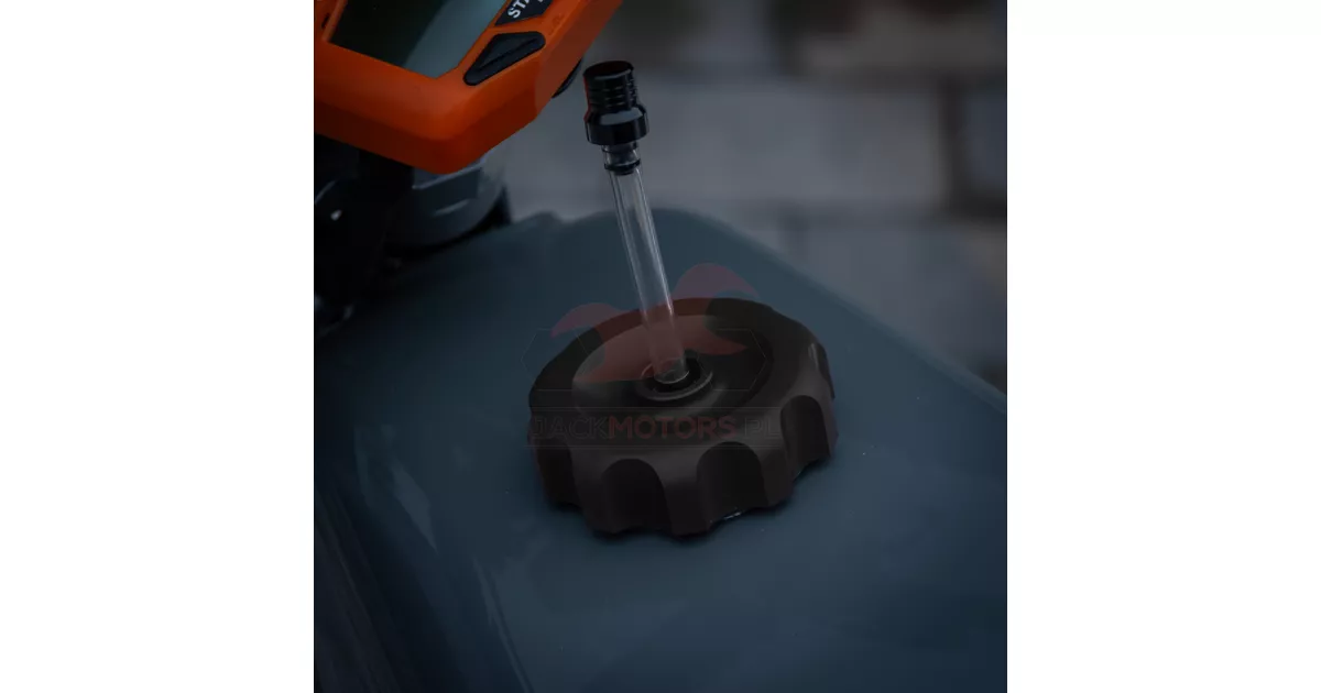 KOREK ZBIORNIKA PALIWA SIMSON ALU CNC CZARNY JMP - Jack Motors - Części ...